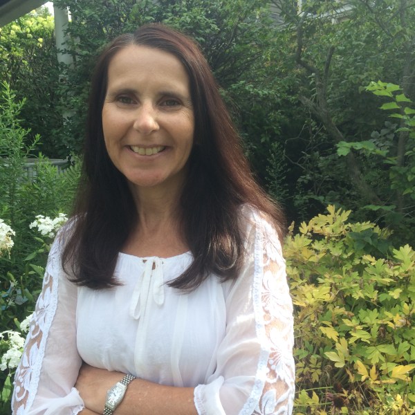 Meet Tracey Fern, Talented #kidlit Author – WRITERS' RUMPUS